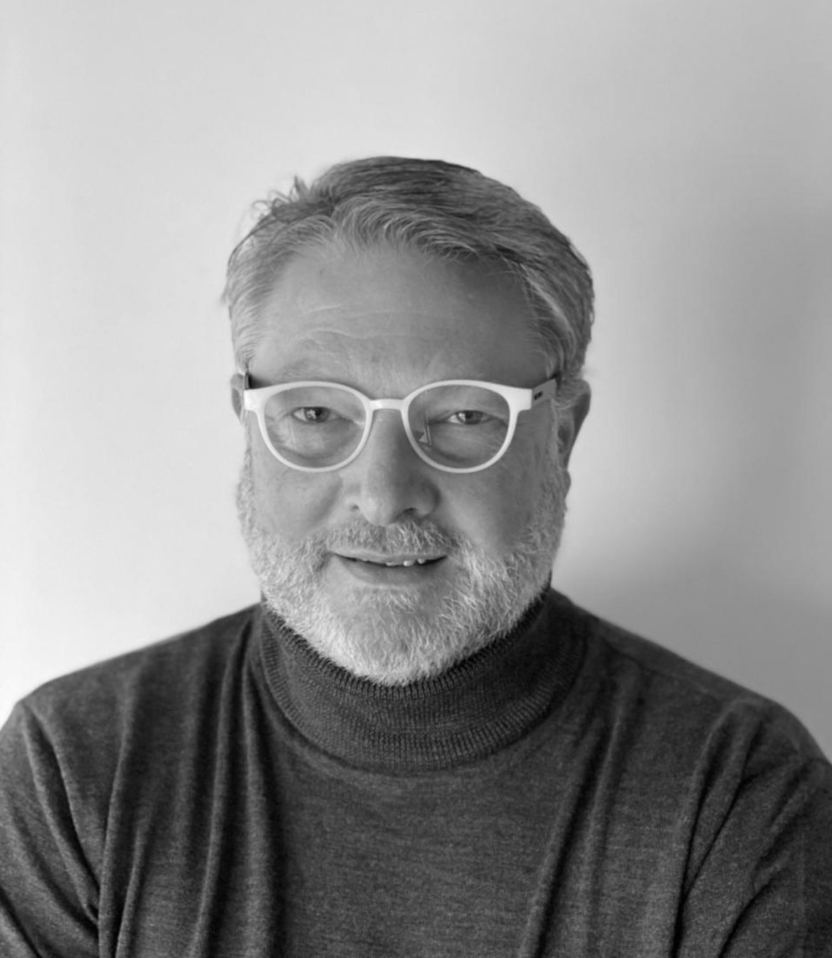 Adrian Büchner, autor en HR Connect