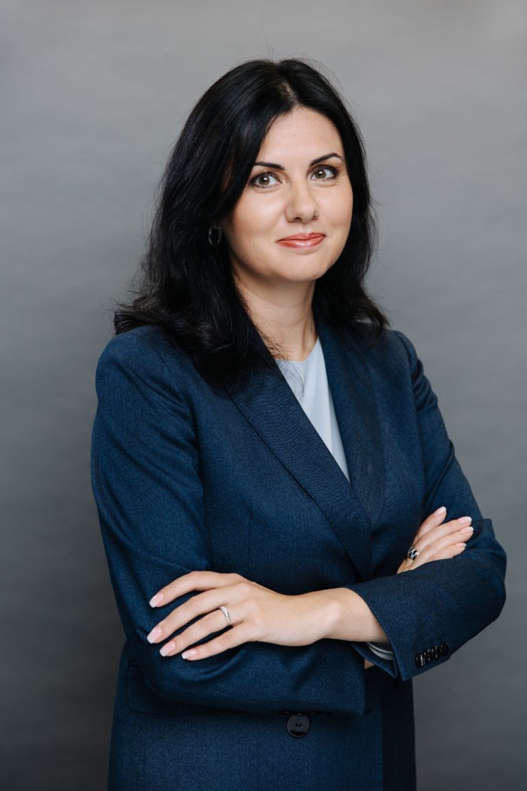 ¿Por qué las mujeres siguen dominando el mundo de los RRHH? - HR Connect